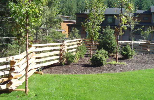 SplitRailFence.ca - Stacked Fences